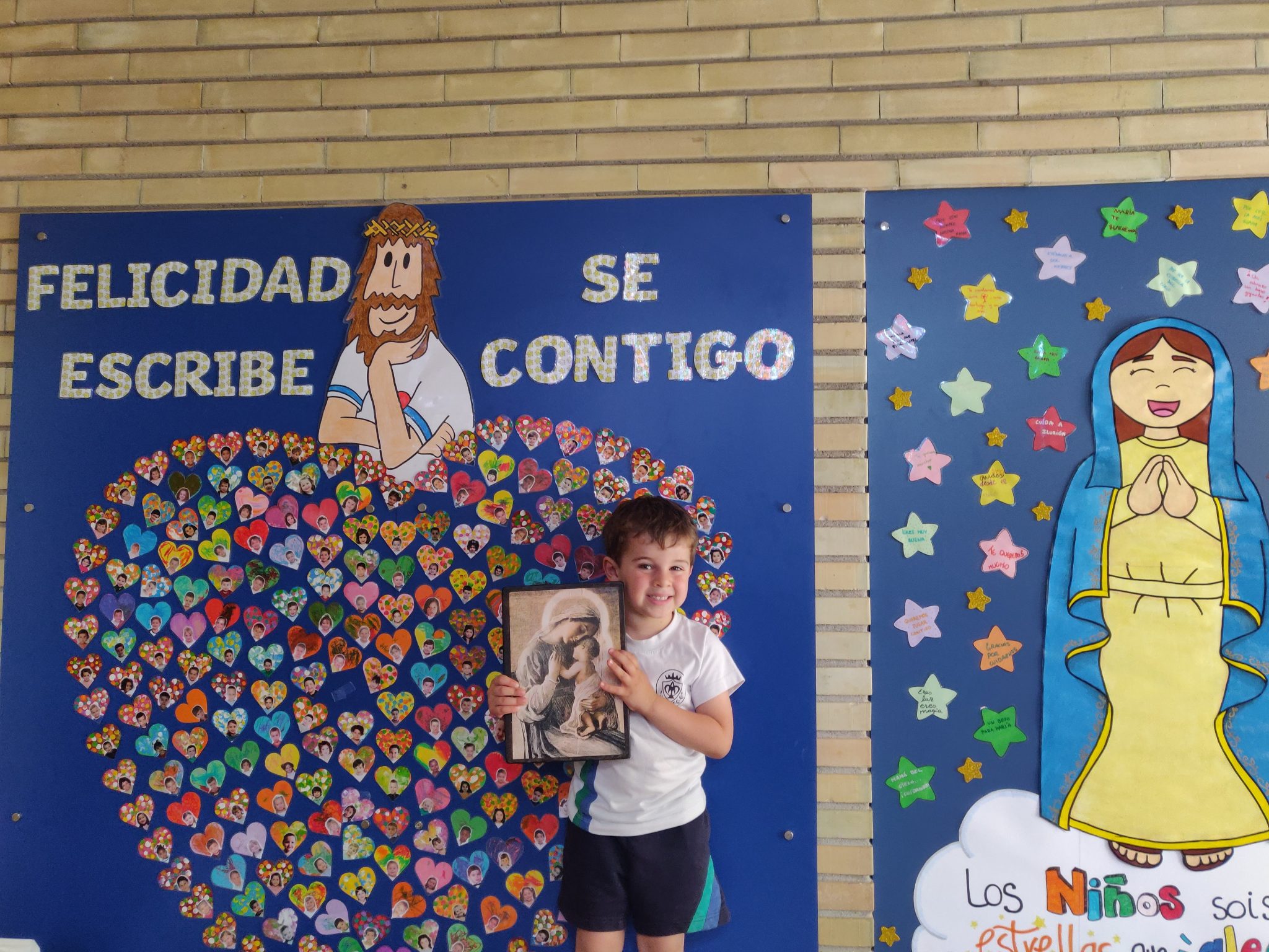 La Virgen peregrina a todas las casas - Pureza de Maria Cid